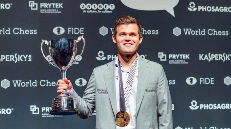 Magnus Carlsen obronił po raz trzeci tytuł mistrza świata